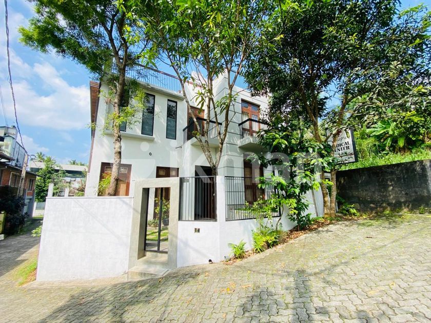 Contemporary Luxury Living in Malabe | ikman