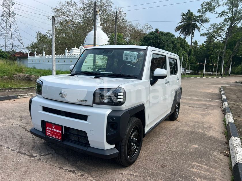 Daihatsu Taft G 2024 for Sale in Pannipitiya | ikman