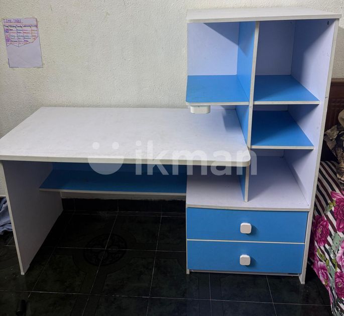 Damro Style Table for Sale | Colombo 15 | ikman