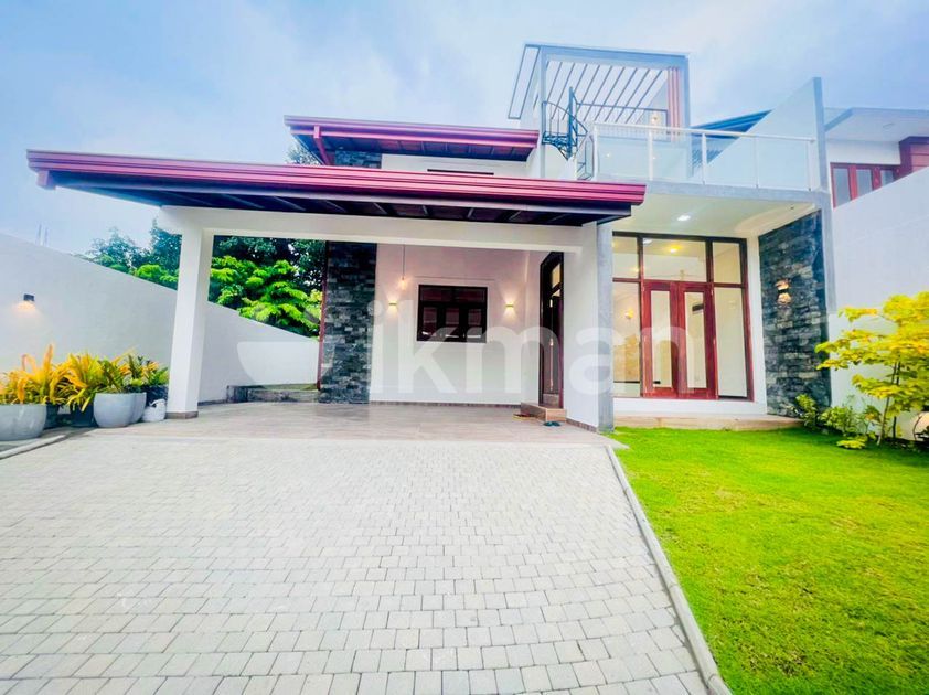 දෙමහල් නිවස විකිණේ - Malabe | ikman