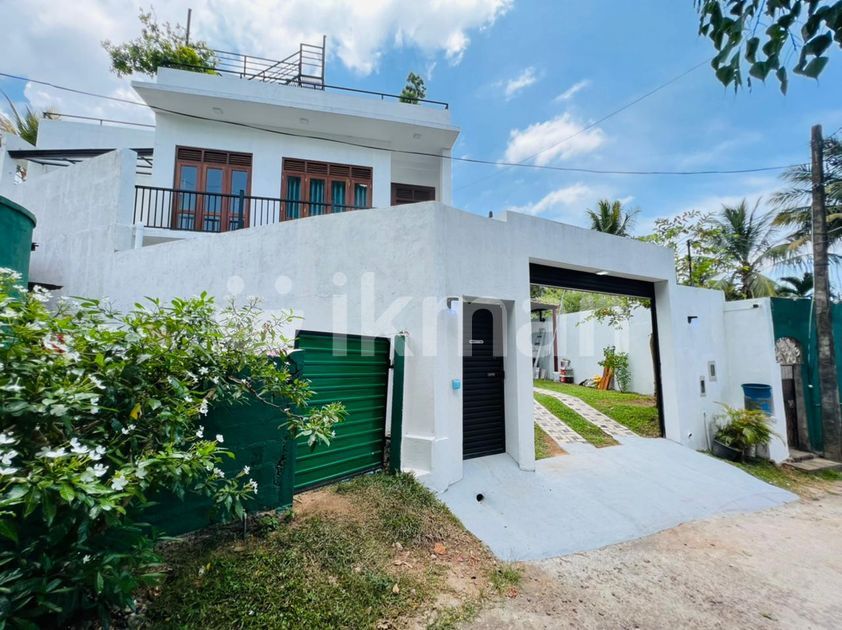 දෙමහල් නිවස විකිණීමට - Malabe | ikman
