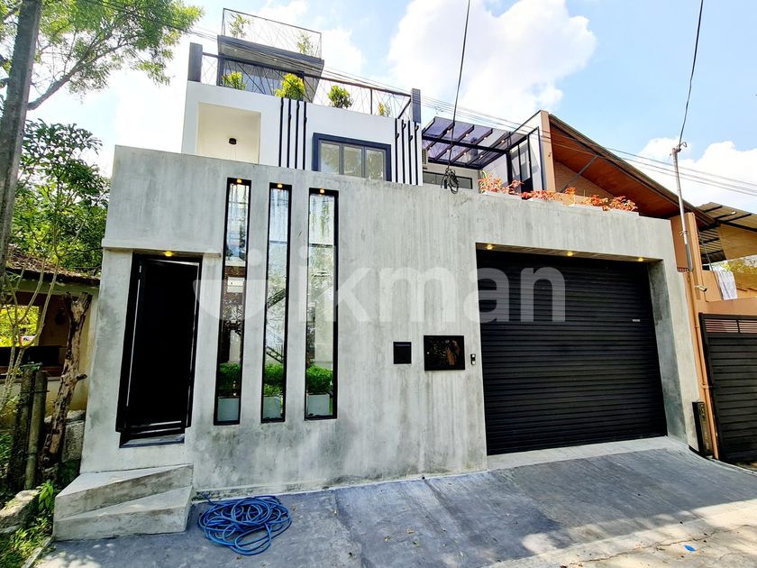 Eye Catching Designed Luxury 3 Story House For Sale In Malabe | ikman