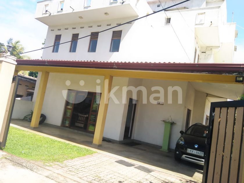 Five Bedrooms (9.8P) Modern Luxury House for Sale in Rathmalana. | ikman