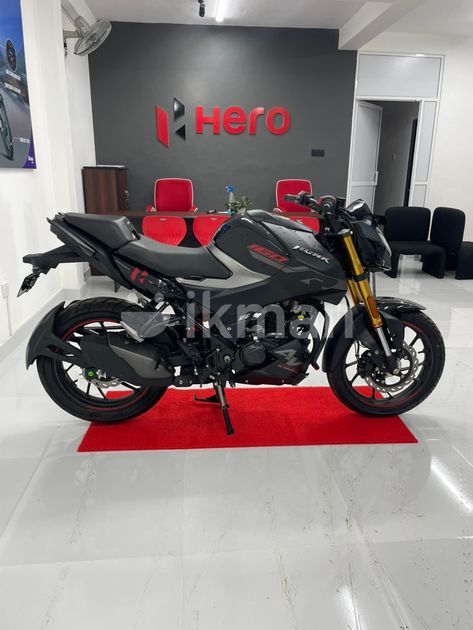 Hero Hunk 160R Black 2025 for Sale in Gampaha City | ikman