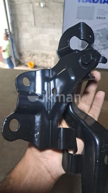 Hilux Revo Bonnet Inches for Sale in Nugegoda | ikman
