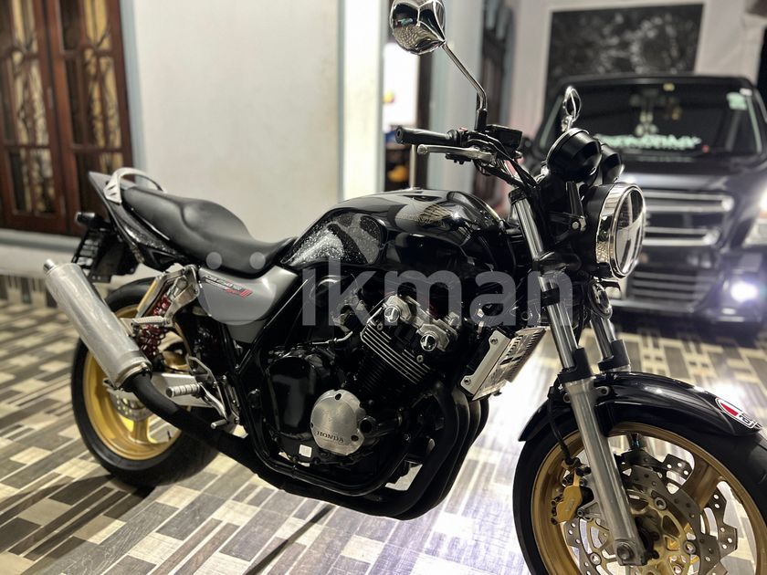 Honda CB4 Spec iii Register W 2011 for Sale in Kuliyapitiya | ikman