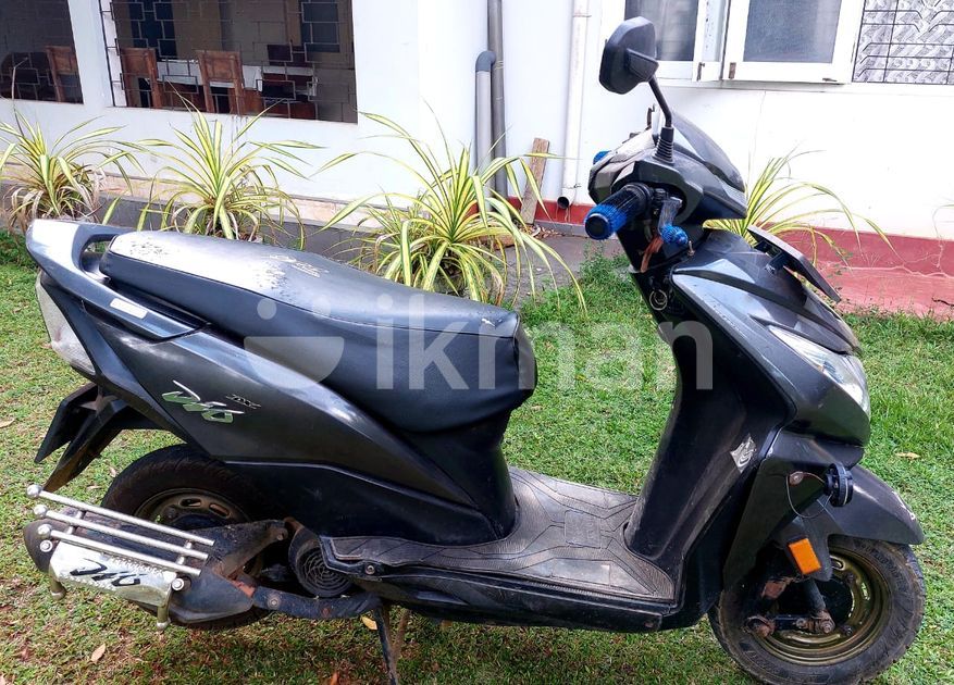 Honda Dio DX 2020 for Sale in Akuressa | ikman