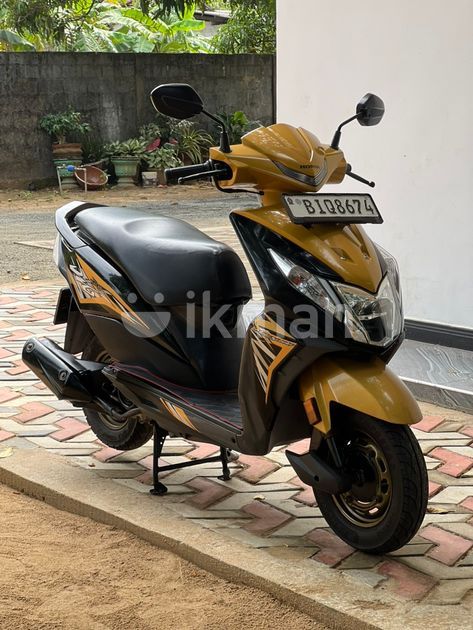 Honda Dio DX 2020 for Sale in Trincomalee City | ikman