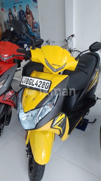 Honda Dio Yellow 2018 for Sale in Gampaha City | ikman