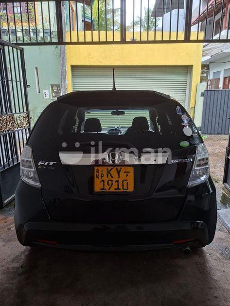 Honda Fit GP1 2012 for Sale in Kalubowila | ikman