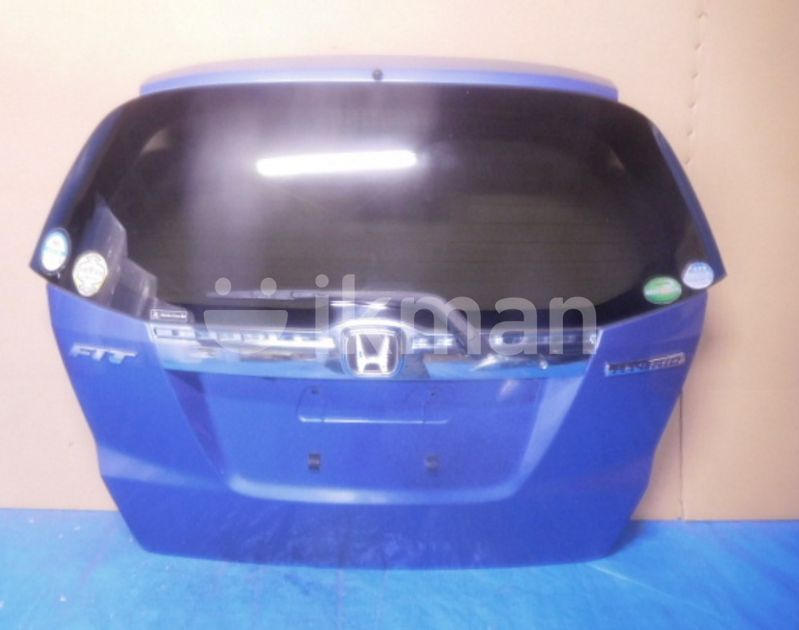 Honda Fit GP1 navi premium dickey door for Sale in Kalutara City | ikman