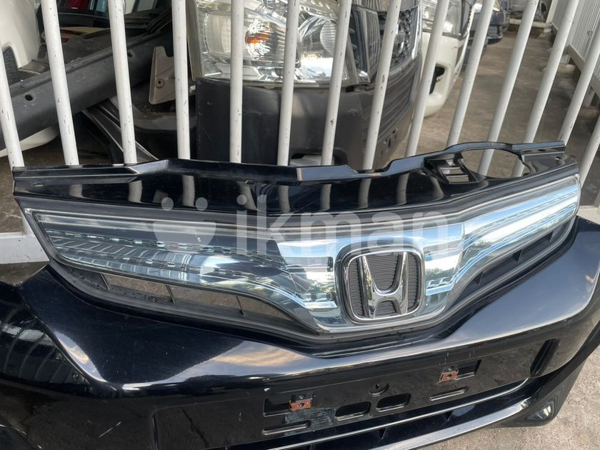 Honda Fit GP1 Shell for Sale in Mawathagama | ikman