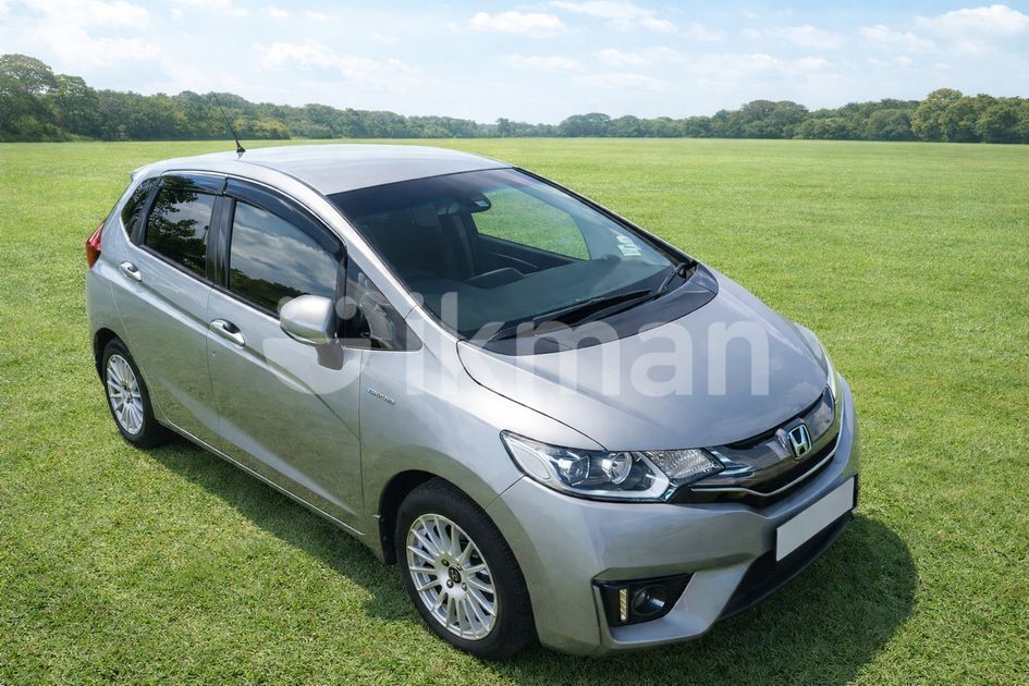 Honda Fit GP5 2014 for Sale in Battaramulla | ikman