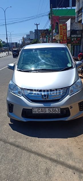 Honda Hybrid Rent in Kandy City | ikman