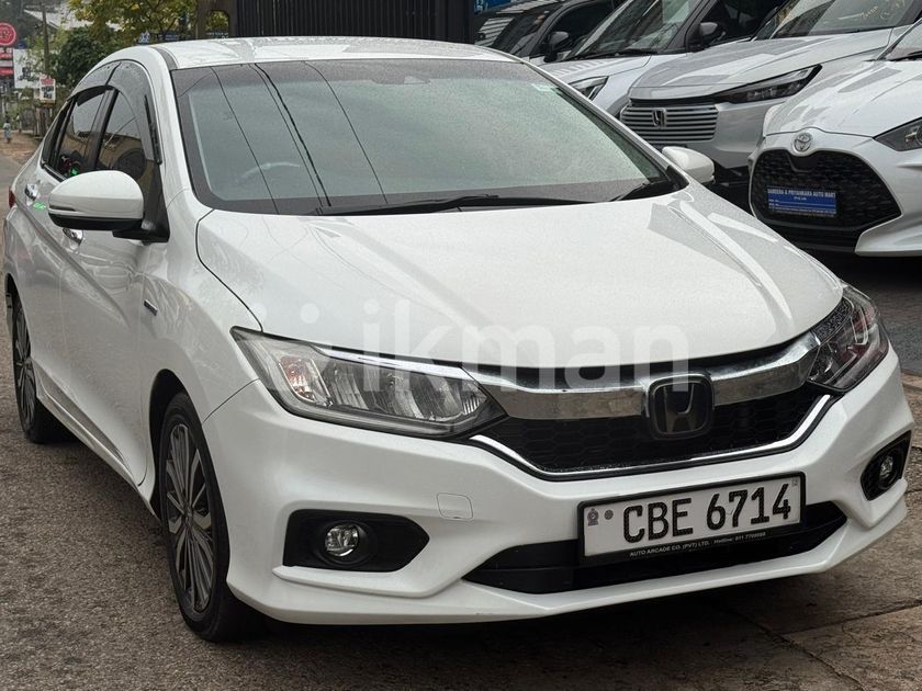 Honda Grace Rs Sensing 2018 for Sale in Kohuwala | ikman