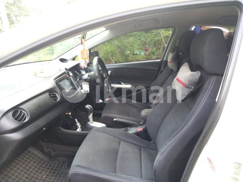 Honda Insight 2007 in Anuradhapura City | ikman