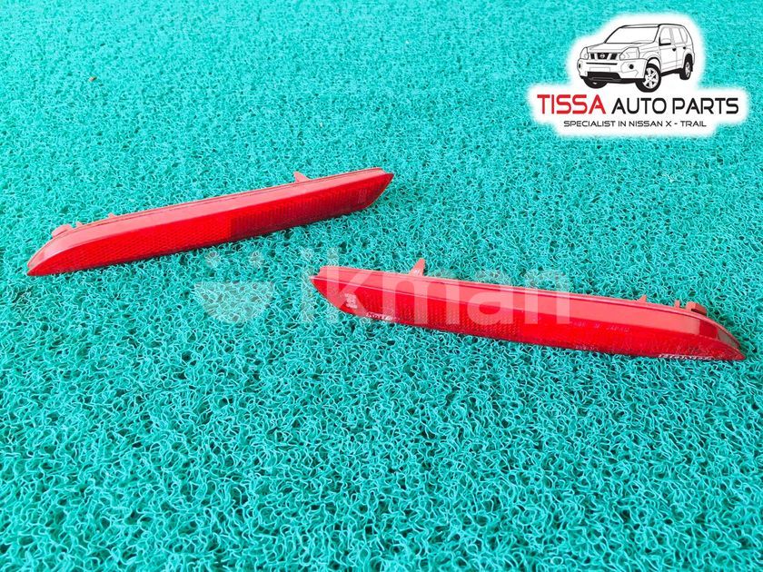 Honda Insight Bumper Reflector in Maharagama | ikman