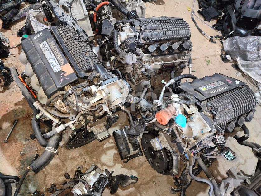 HONDA INSIGHT ENGINE BLOCK ZE 2 for Sale in Nittambuwa | ikman