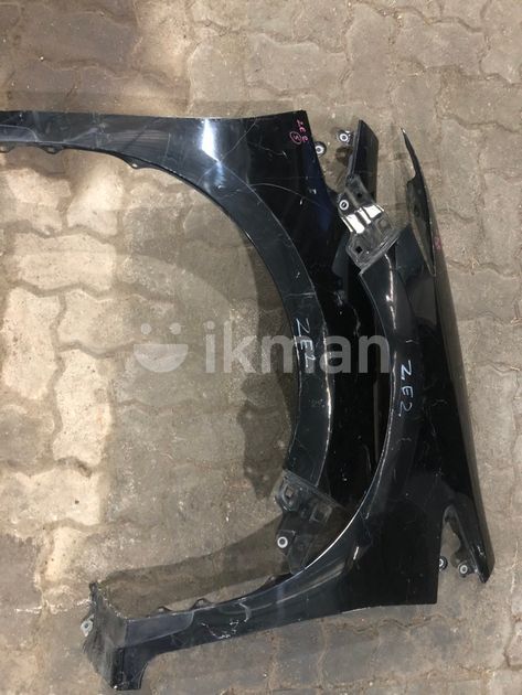 Honda Insight ZE 2 Fender for Sale in Nittambuwa | ikman