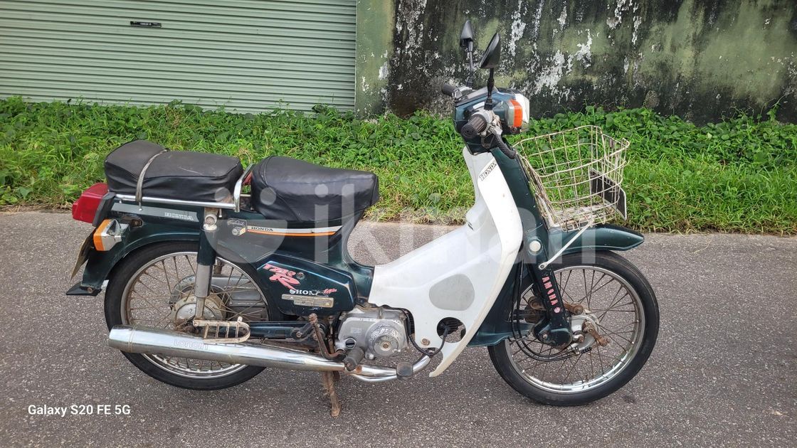 Honda Super Club cub 50 2004 for Sale in Katunayake | ikman