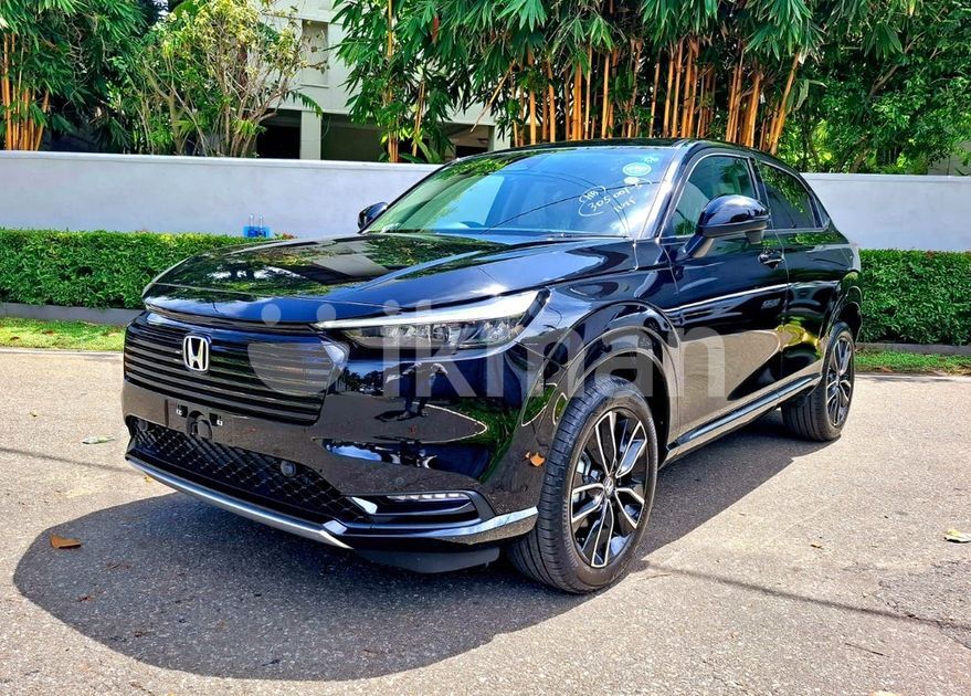 Honda Vezel Z APPLE CAR PLAY 2025 for Sale in Kohuwala | ikman