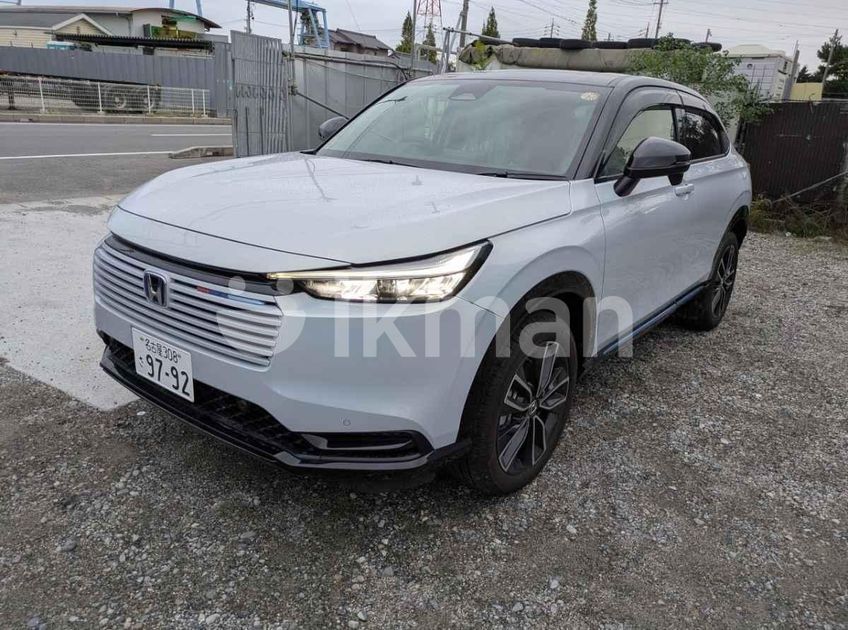 Honda Vezel Z Play Standard 2025 for Sale in Colombo 6 | ikman