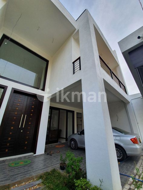 House for Rent-Within 2 km to Hokandara, Palawatta, Battaramulla ...