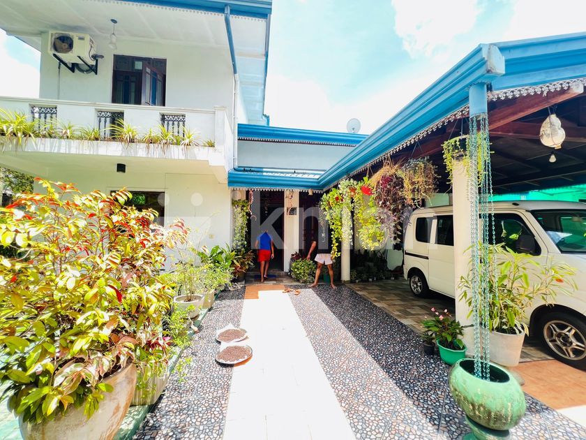 House for Sale Mattegoda | ikman