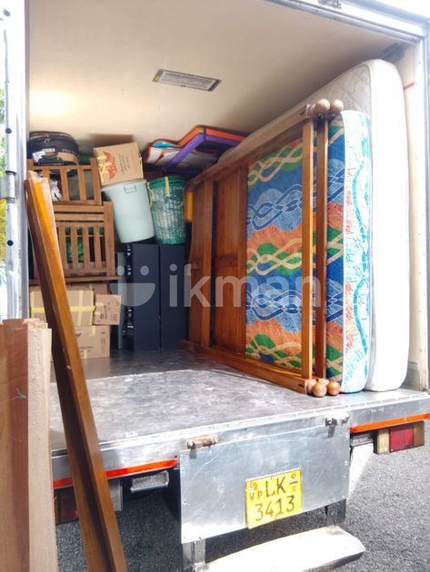 House Movers Services - Lorry For Hire 14.5Ft 12Ft 26Ft With Labours for Sale in Colombo 8 | ikman
