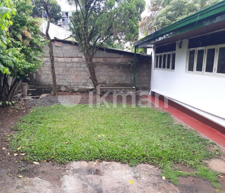 House with Land for Sale in Colombo 05 | ikman