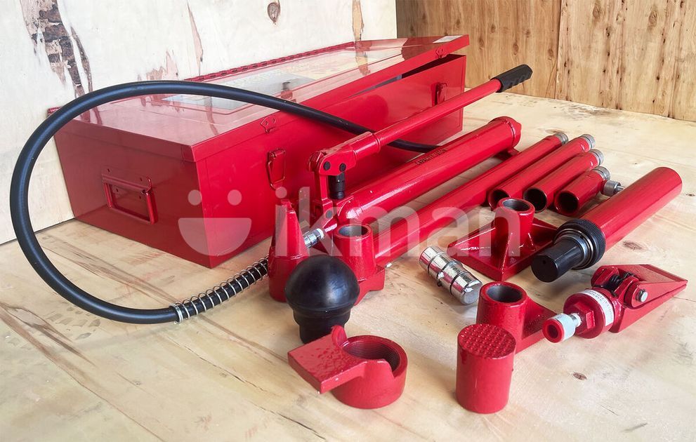 Hydraulic Body Frame Repair Jack 10Ton for Sale in Godagama | ikman