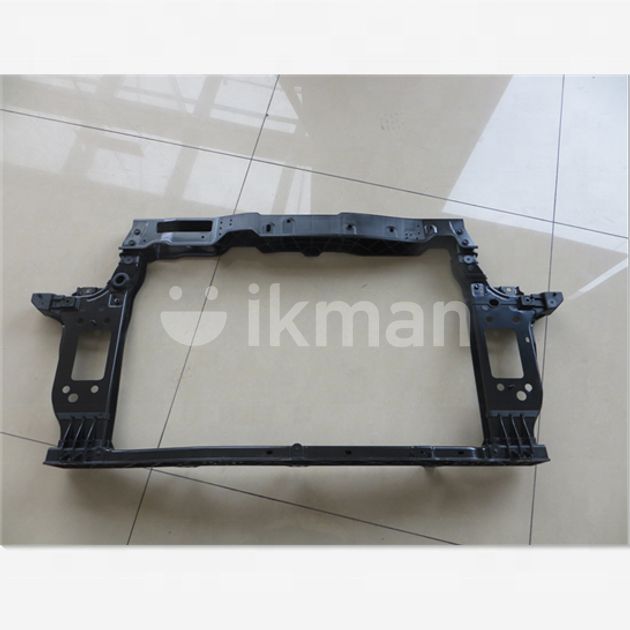 Hyundai Santafe 2013 Nose Cut Panel for Sale in Battaramulla | ikman