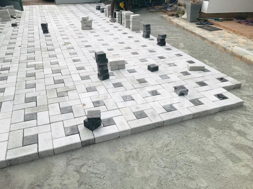 Interlock Paving with Installation | Athurugiriya | ikman