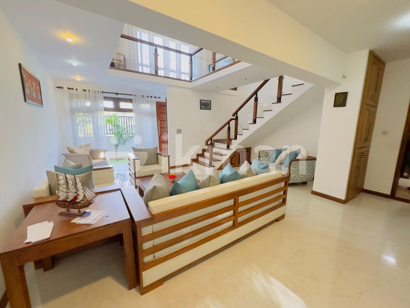 (IP427) Architecturally Designed Luxury 3 Story House For Sale | ikman