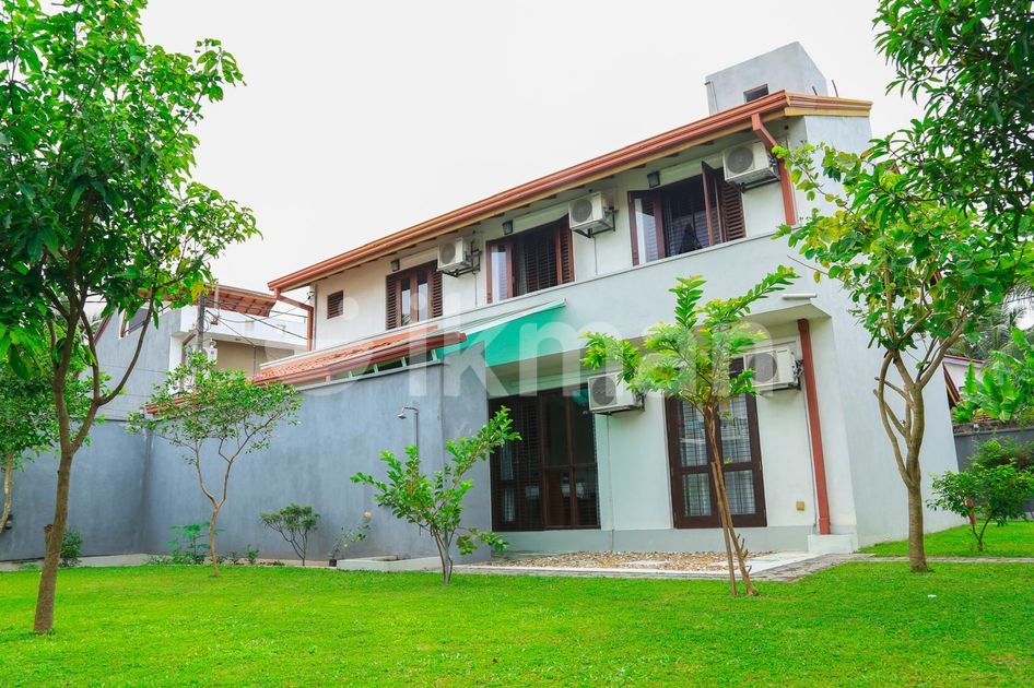 Kandana : 3 A/C BR (22.3P) Fully furnished Luxury House for Sale | ikman