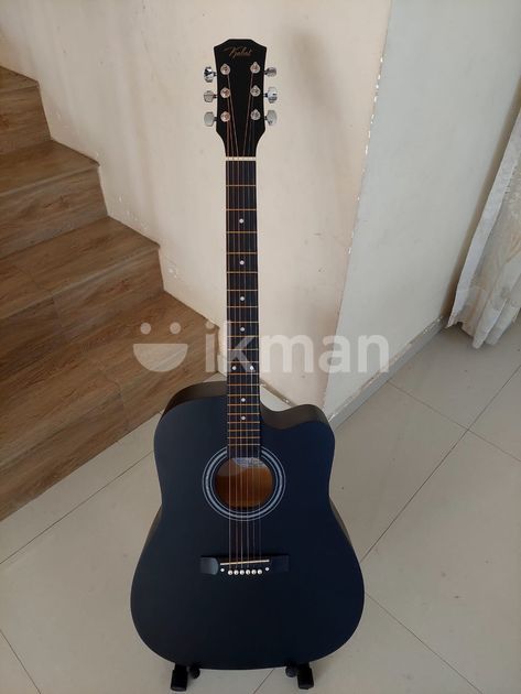 Box Guitar for Sale in Mount Lavinia | ikman