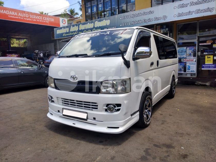 KDH Flatroof Van for hire for Sale in Malabe | ikman