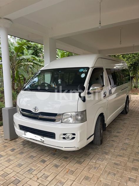 Kdh van for Hire 9/14 Seats for Sale in Rajagiriya | ikman