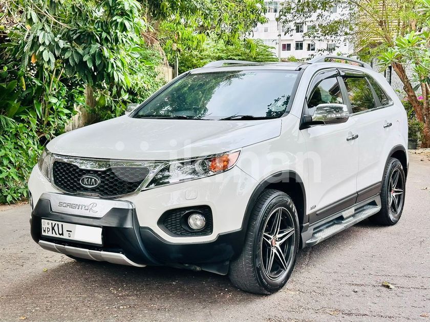 Kia Sorento 1-12 Diesel 2012 for Sale in Colombo 6 | ikman