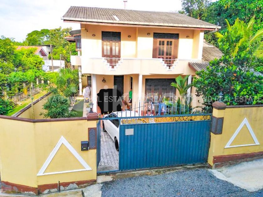 Kottawa Mattegoda 10 Perch 4BR 2 Storey House For Sale මත්තේගොඩ | ikman