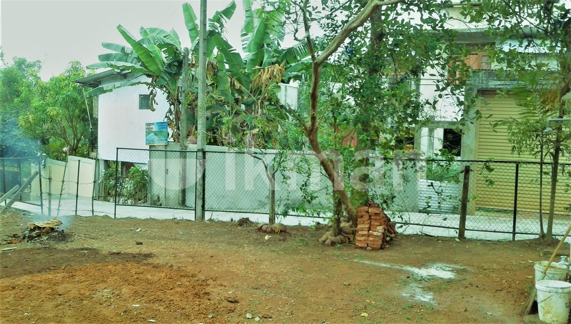 Land for Sale at Hokandara Junction, Thalawathugoda, Battaramulla ...