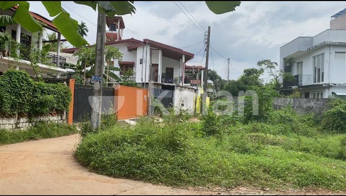 Land for Sale in Malabe - 17 P | ikman