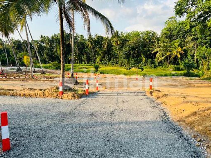 Land for Sale in Yakkala | ikman