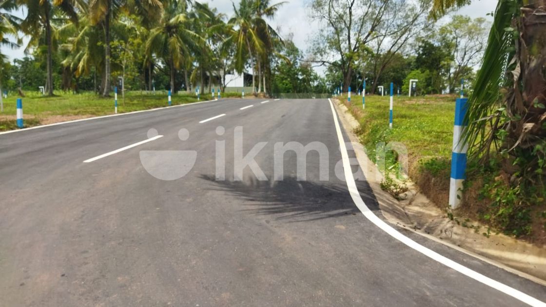 Land in Gampaha Town | ikman