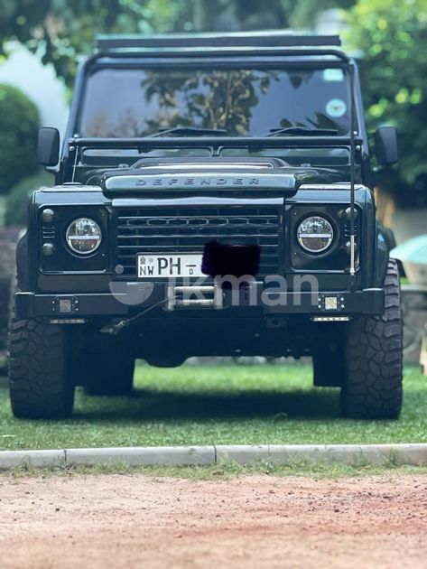 Land Rover Defender 110 /Puma 2010 for Sale in Negombo | ikman