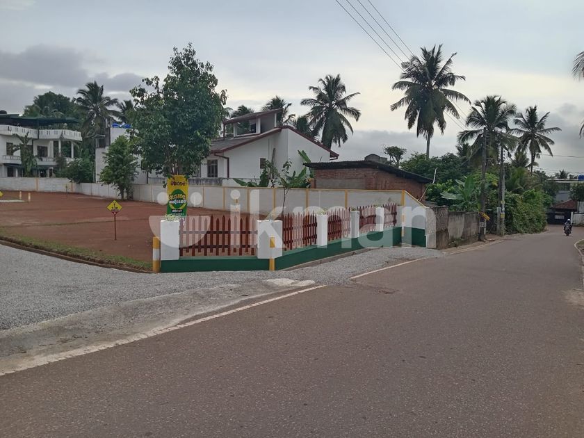 Live in Green and Calm Environment Maharagama City Land for Sale | ikman