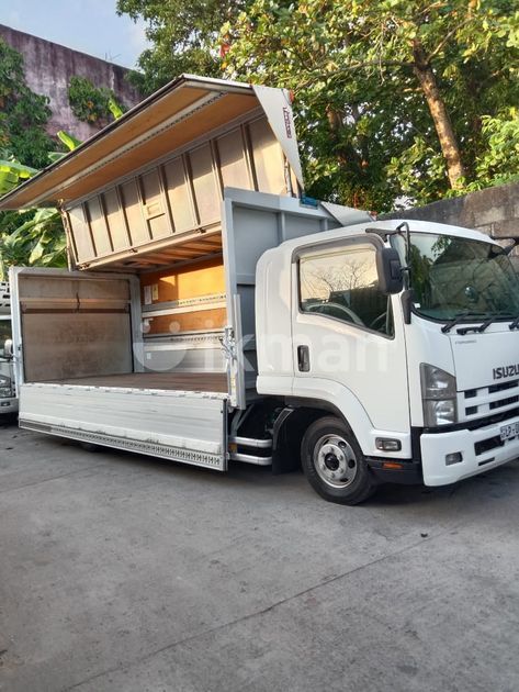 Lorry for Hire 18.5ft for Sale in Kandy City | ikman