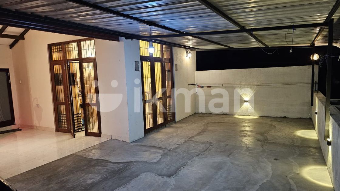 Luxury 3-Storey House for Sale in Ragama – Steps to Thewatta Junction ...