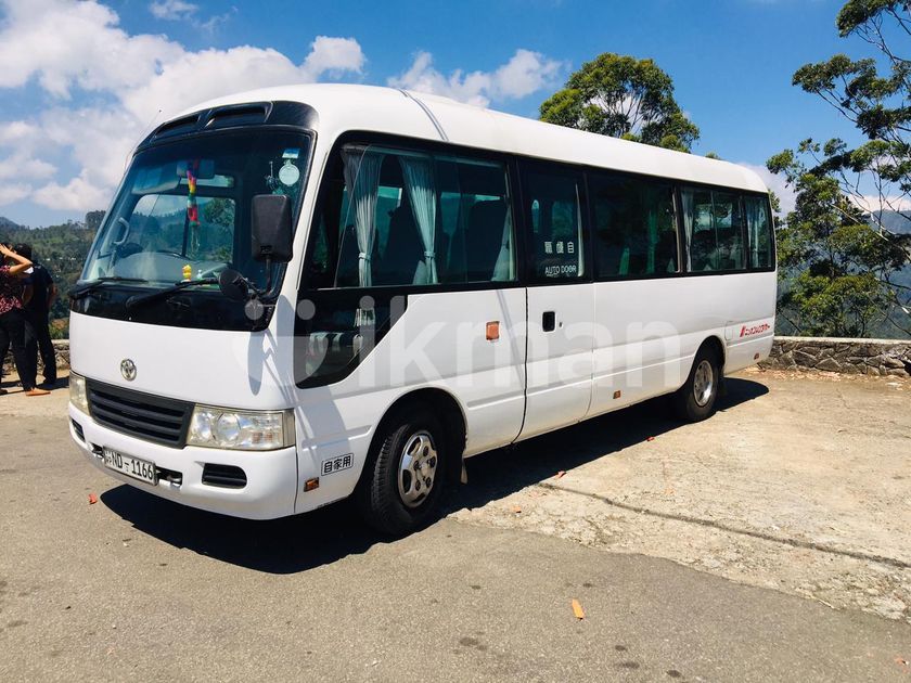 Luxury Coaster Bus for Hire (22-29 Seats) in Colombo 15 | ikman