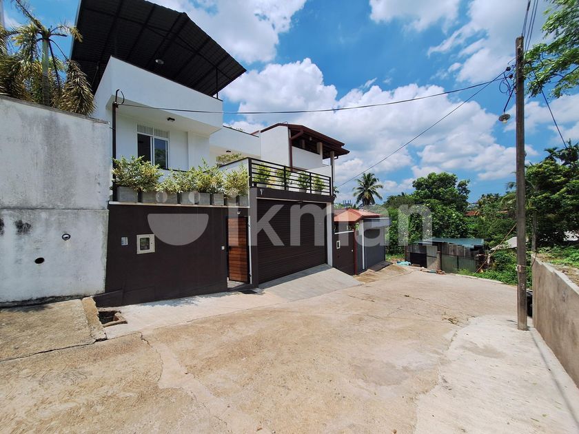 luxury house for sale malabe | ikman
